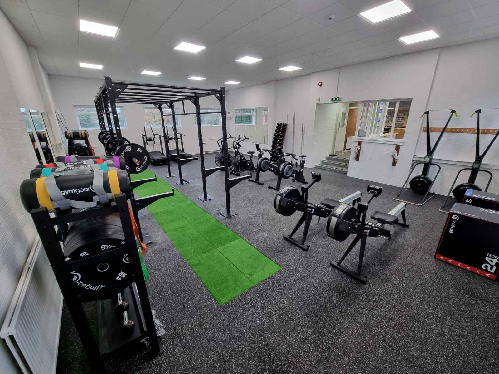 Bury Grammar School Gym Installation & Equipment – Gym Gear